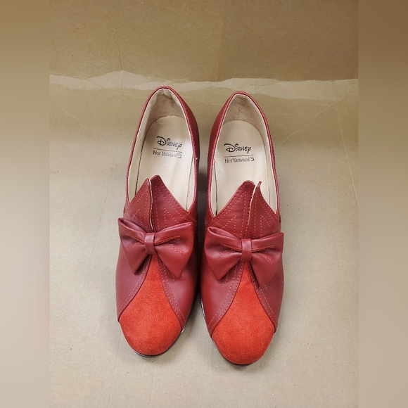 Disney | Shoes | Disney Mary Poppins Returns Cosplay Her Universe Red ...
